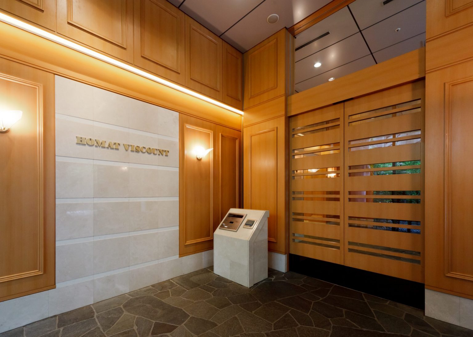 Homat Viscount | Sun Realty -Luxury Apartments in Tokyo