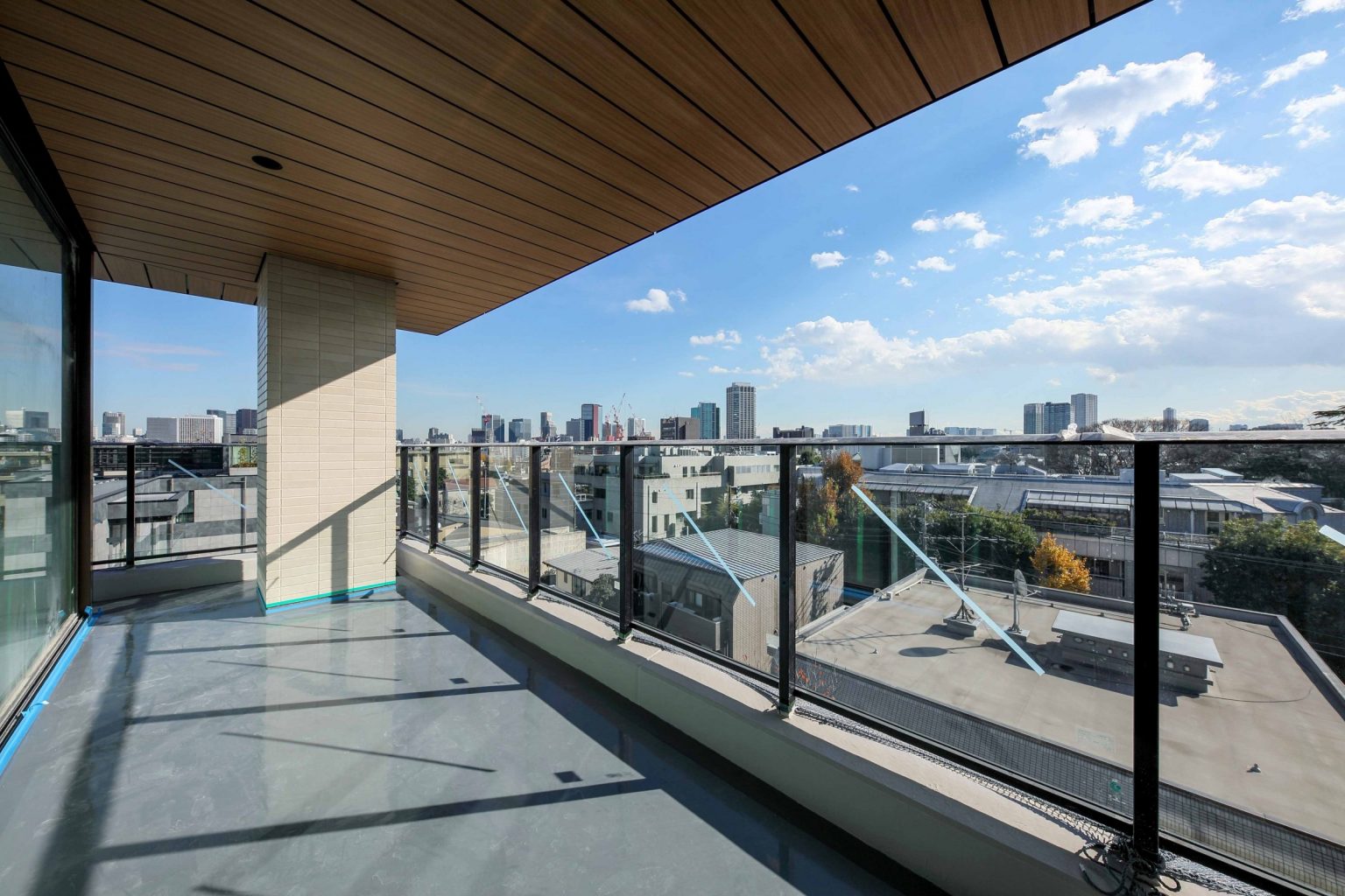 Homat Sharon | Sun Realty