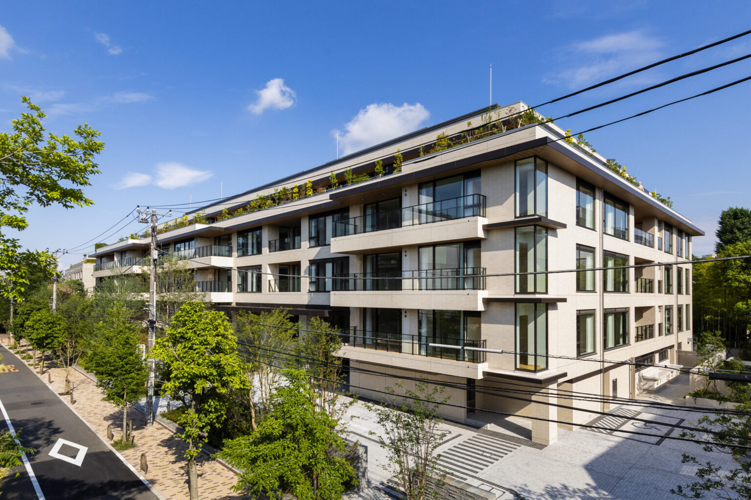 Homat Sharon | Sun Realty - Top Luxury Homat Apartment in Tokyo